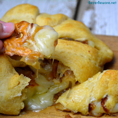 Caramelized Onion Baked Brie Crescent Round - Brie En Croute