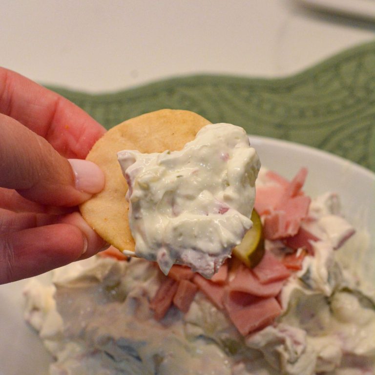 Creamy Pickle Wrap Dip with Deli Ham – A Crowd-Pleasing Party Favorite ...